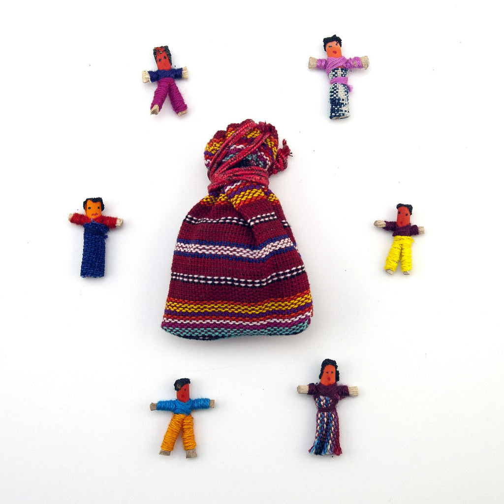 Traditional Worry Dolls in a Pouch – Arte Indigena
